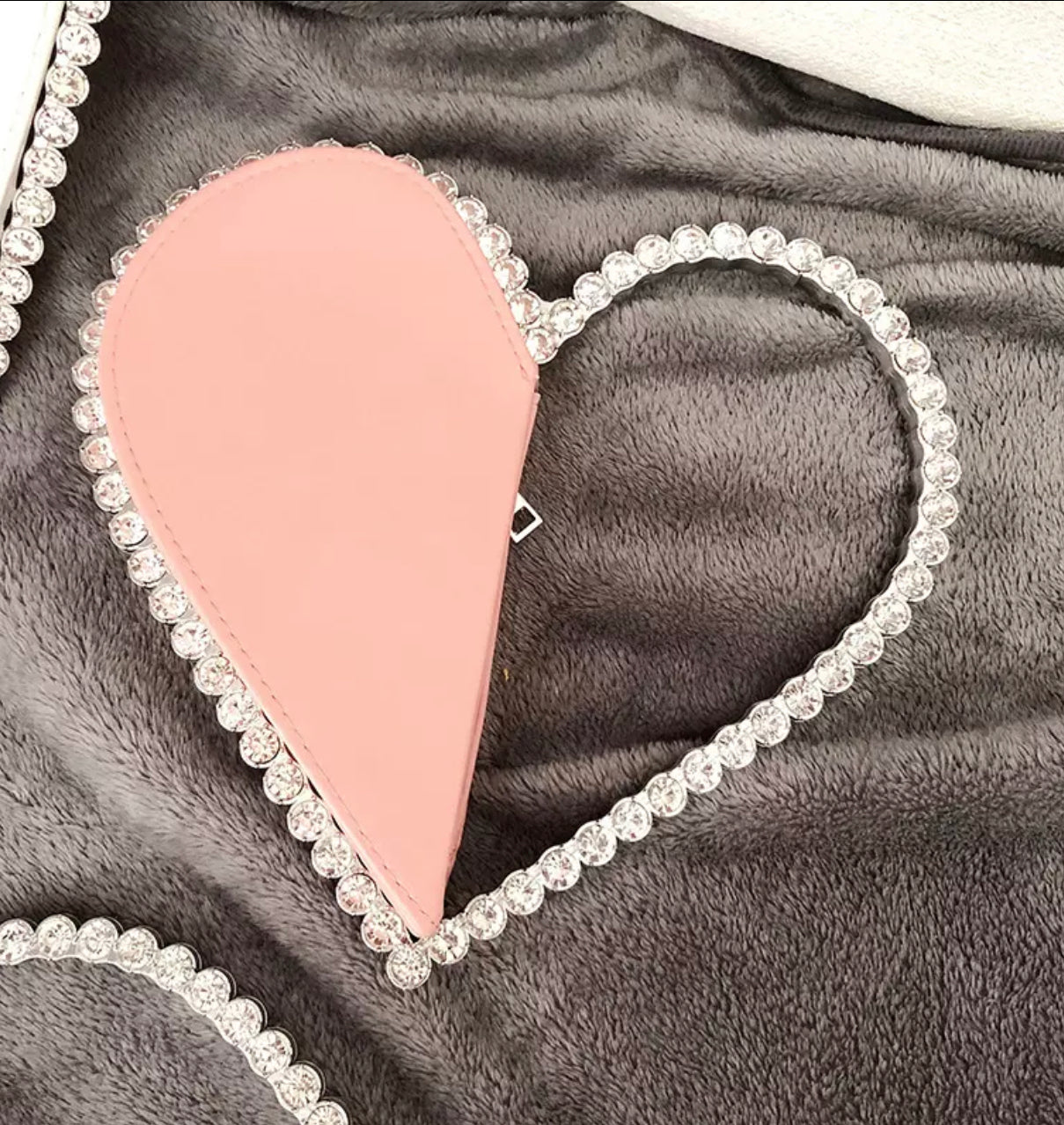 Heart’s Desire Bag (Pink) – Rome Fashion House